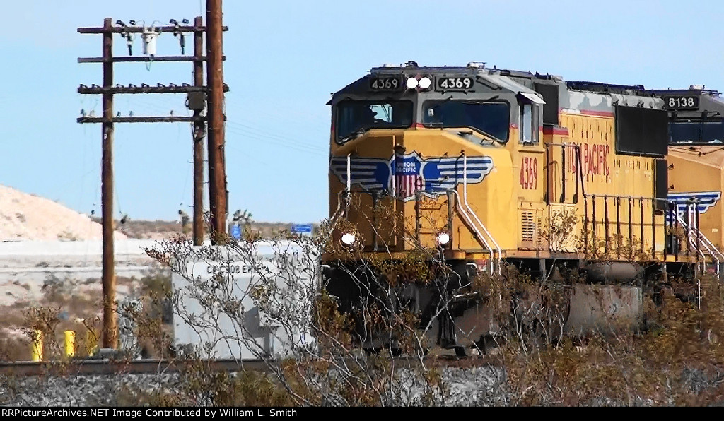WB Intermodal Hot Shot Frt at Erie NV -2